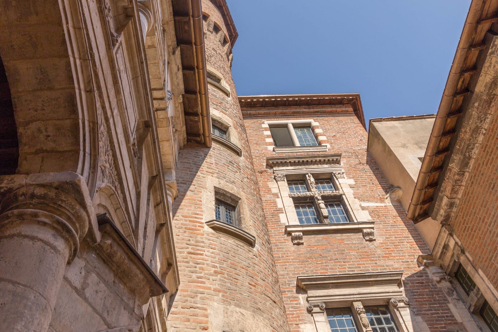 Les hôtels particuliers d’Albi • AGIT